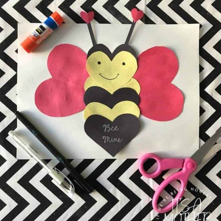 “Bee” Mine Valentine | Easy Construction Paper Craft | It's a Mother Thing