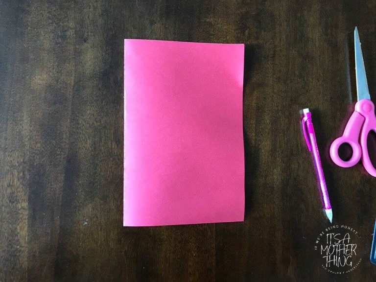 Heart Hands Construction Paper Valentine | It's a Mother Thing