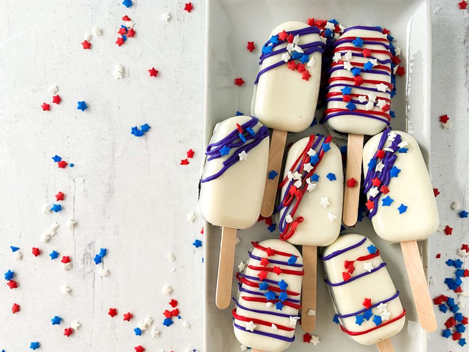 Red, White and Blue Patriotic Popsicles | It's a Mother Thing